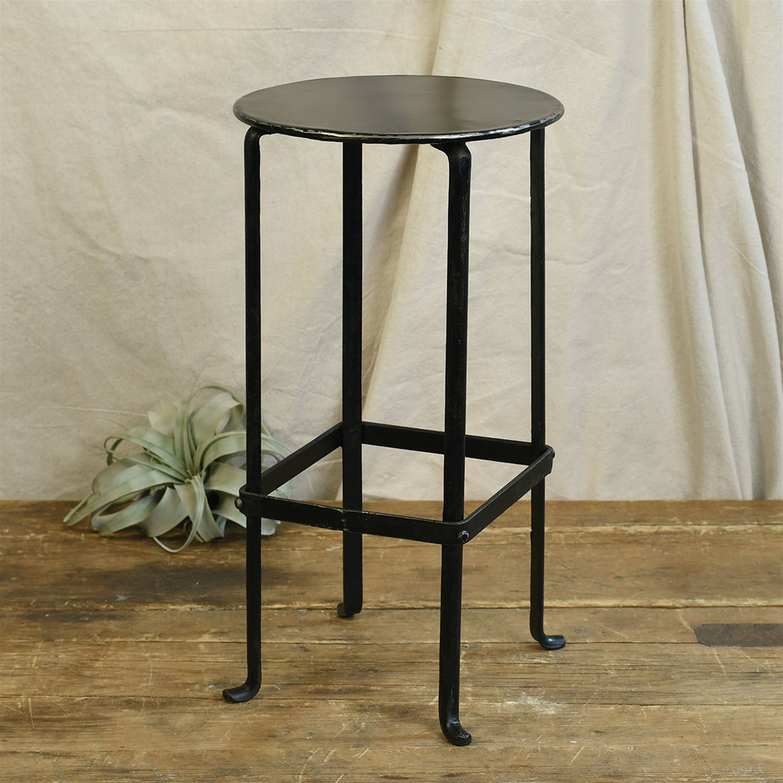 Iron Table – TA Lorton